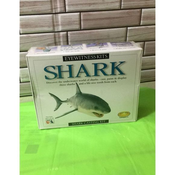 Skullduggery | Toys | Eyewitnesskits Sharksshark Castingkit New Sealed ...
